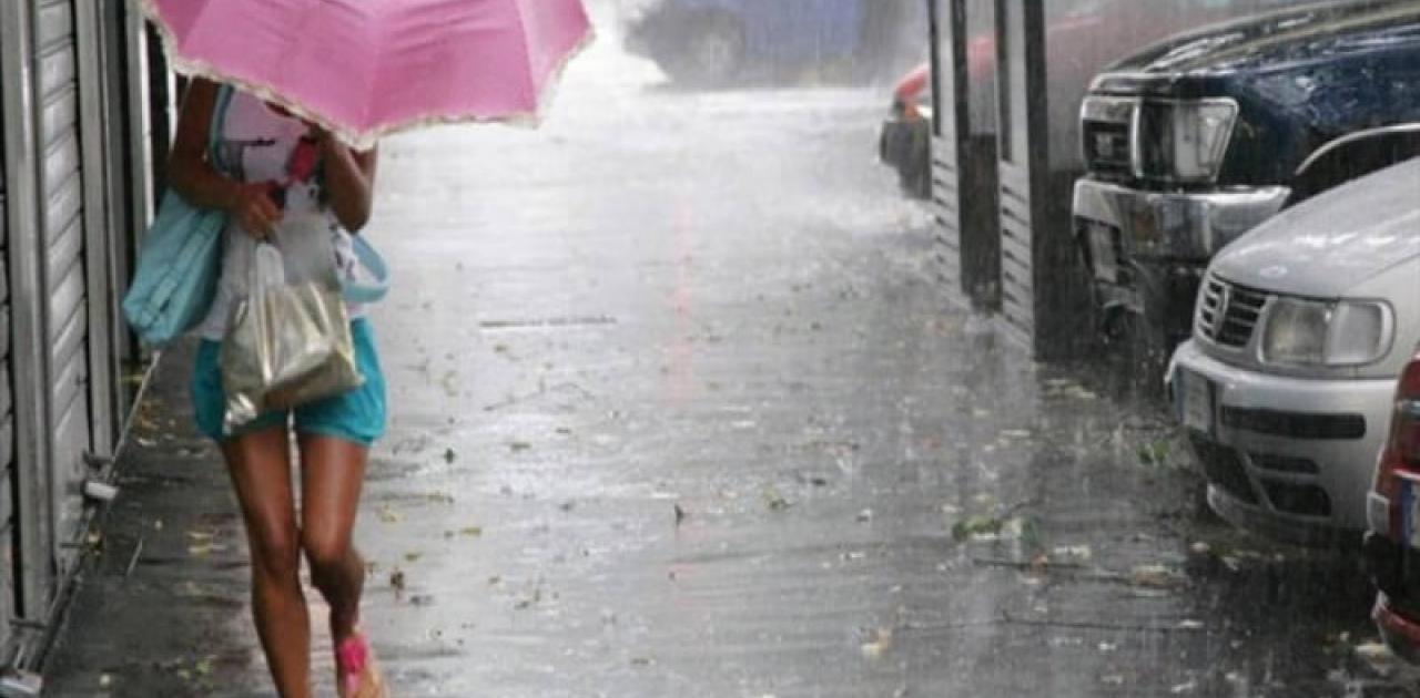 Αίθριος καιρός με σποραδικές καταιγίδες – Η θερμοκρασία θα φτάσει τους 35 βαθμούς | Pentapostagma